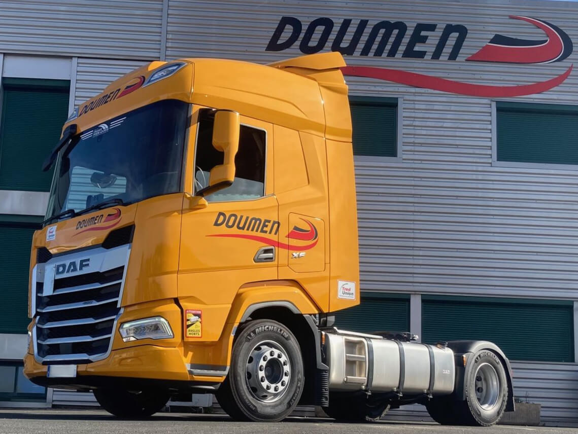 Doumen inaugure son premier tracteur 100% électrique - Doumen
